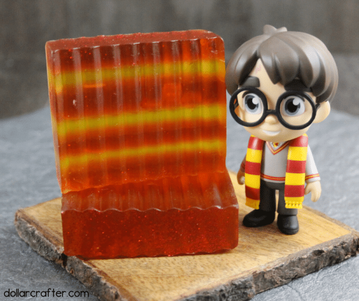 Harry Potter Gryffindor Layered Soap Tutorial ⋆ Dollar Crafter